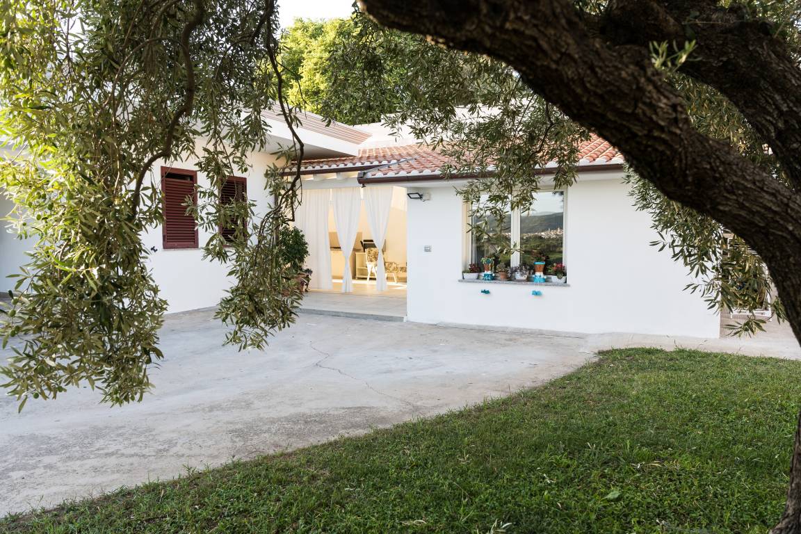 50 M² House ∙ 1 Bedroom ∙ 3 Guests - Orosei