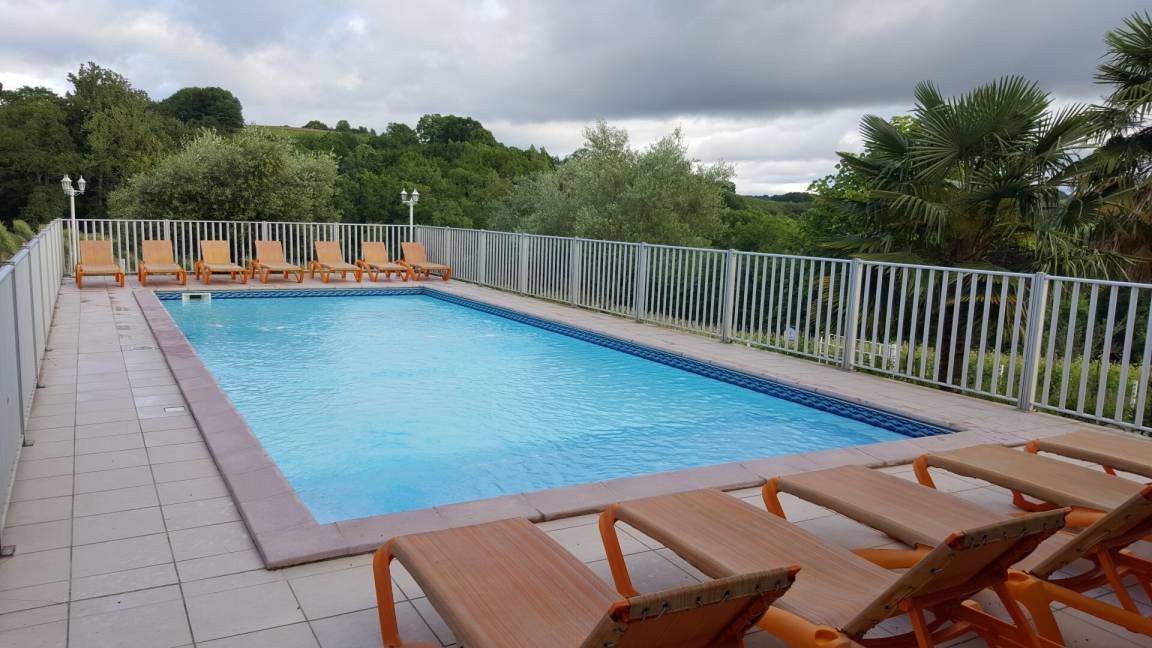 180 M² Gîte ∙ 5 Chambres ∙ 10 Personnes - Aquitaine