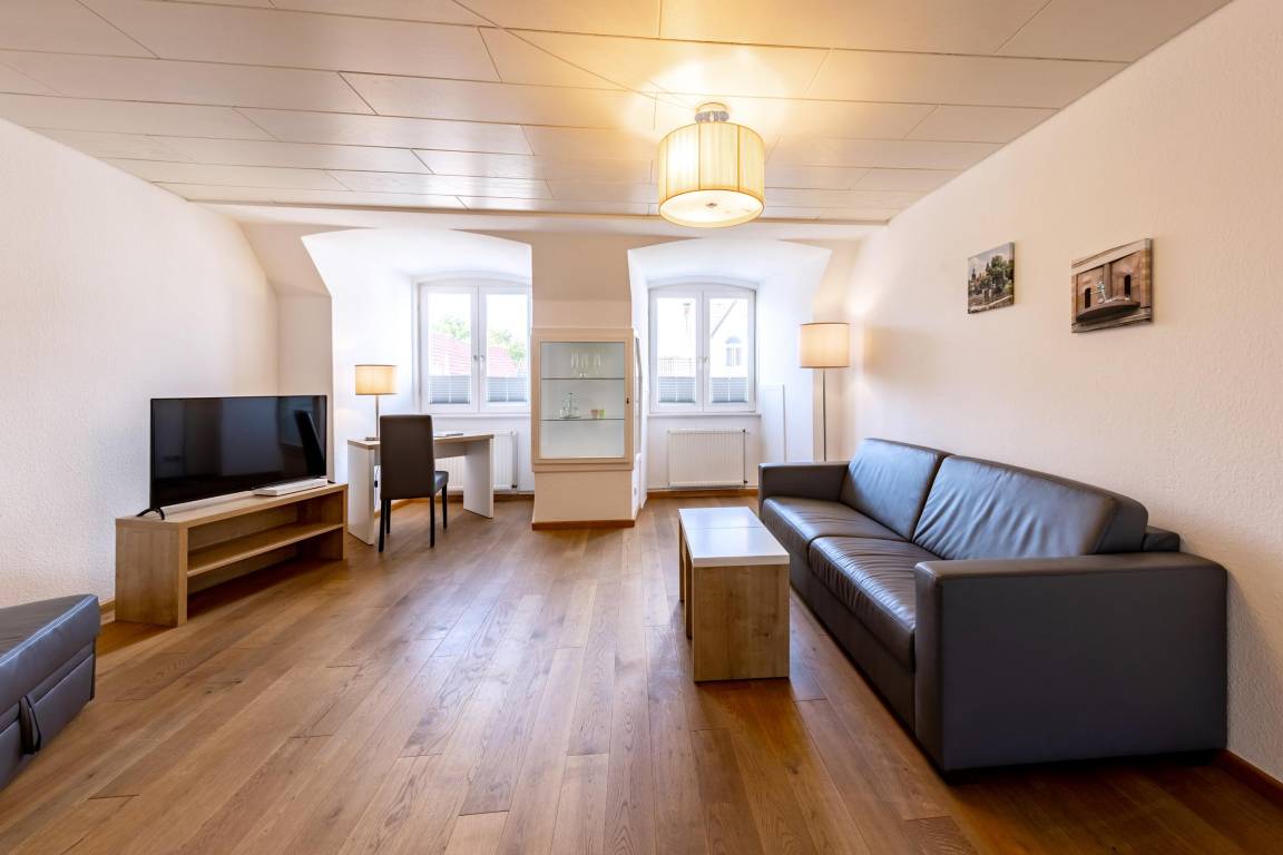 83 M² Ferienwohnung ∙ 2 Schlafzimmer ∙ 6 Gäste - Hameln