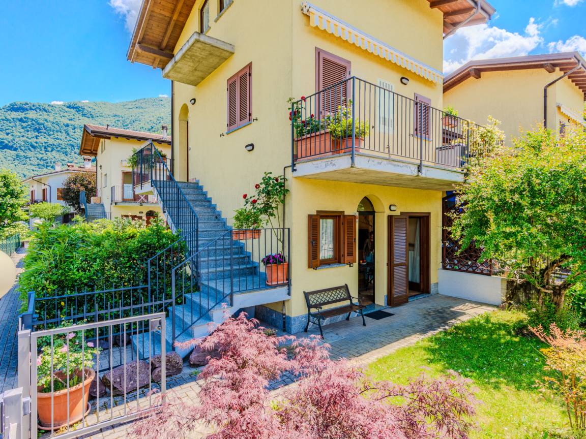 45 M² Ferienwohnung ∙ 1 Schlafzimmer ∙ 2 Gäste - Comer See