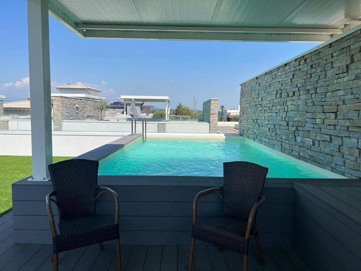 70 M² Appartement ∙ 2 Chambres ∙ 4 Personnes - Peschiera del Garda