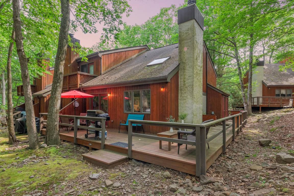 129 M² House ∙ 2 Bedrooms ∙ 7 Guests - Lake Harmony, PA