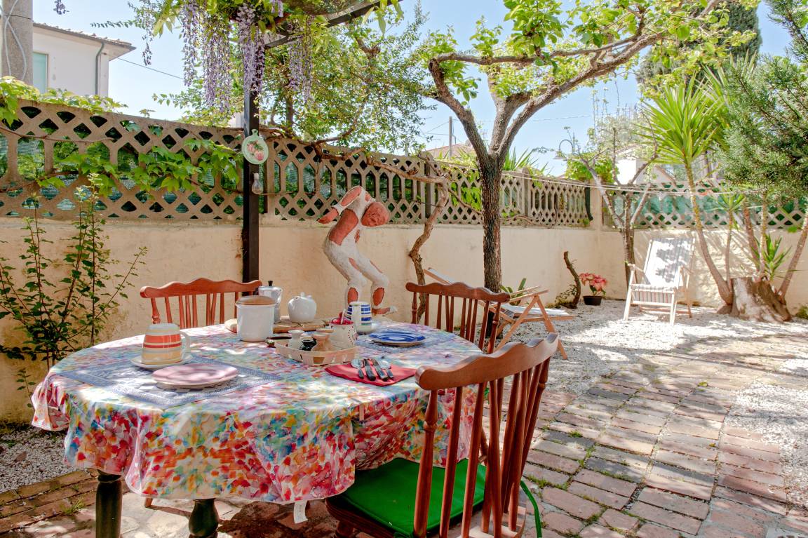 75 M² Apartment ∙ 1 Bedroom ∙ 3 Guests - Cecina