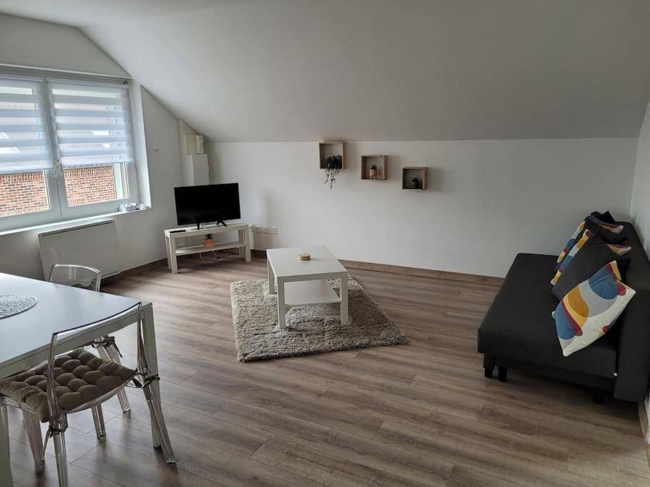 60 M² Appartement ∙ 2 Chambres ∙ 4 Personnes - Saint-Amand-les-Eaux