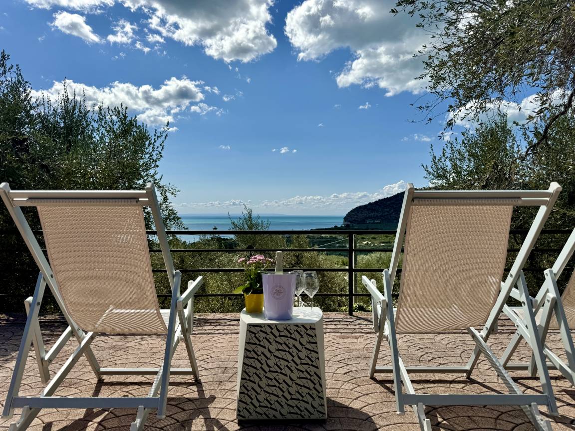 35 M² Ferienwohnung ∙ 1 Schlafzimmer ∙ 4 Gäste - Mattinata