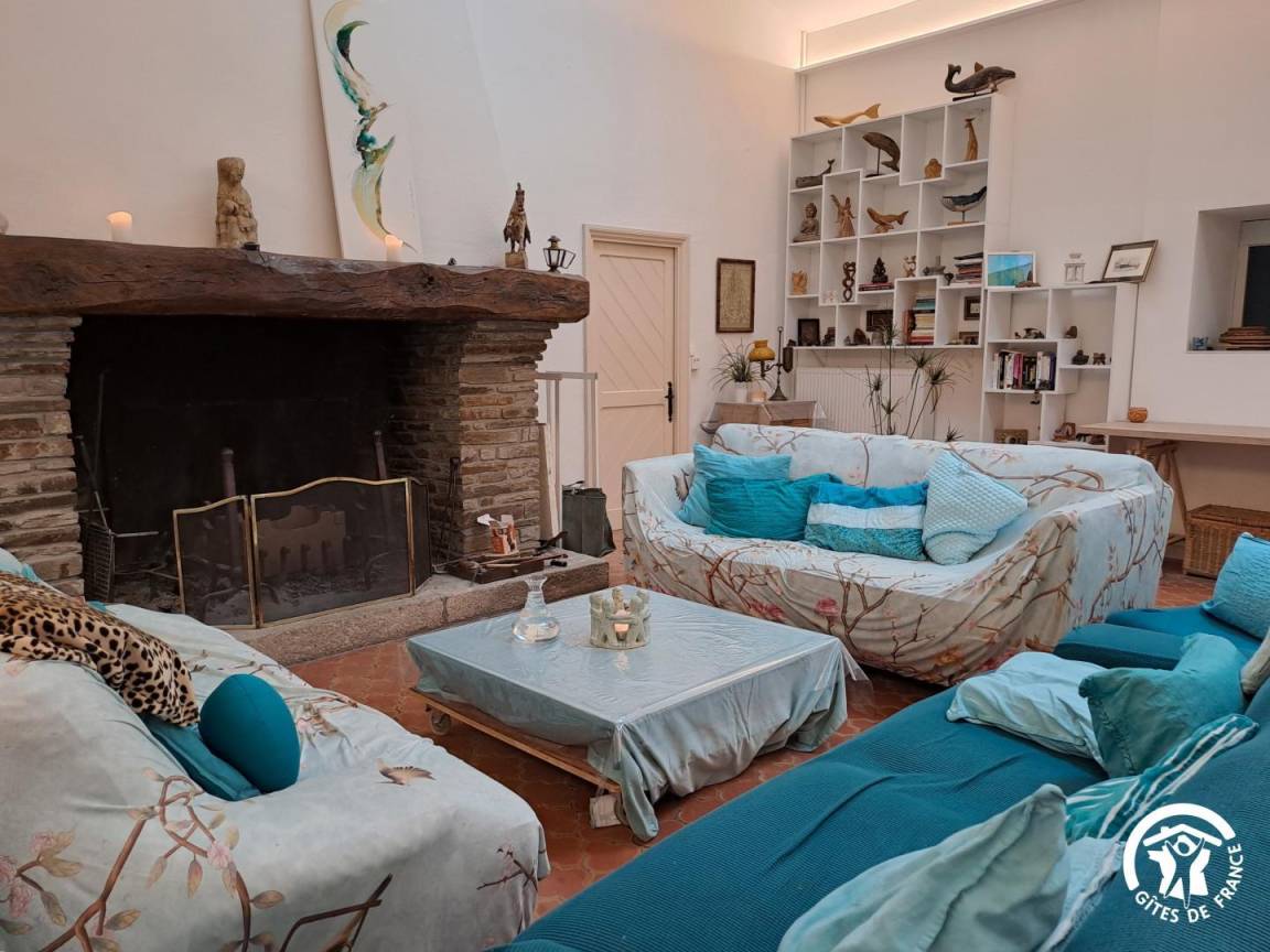 300 M² Gîte ∙ 5 Chambres ∙ 6 Personnes - Mazamet