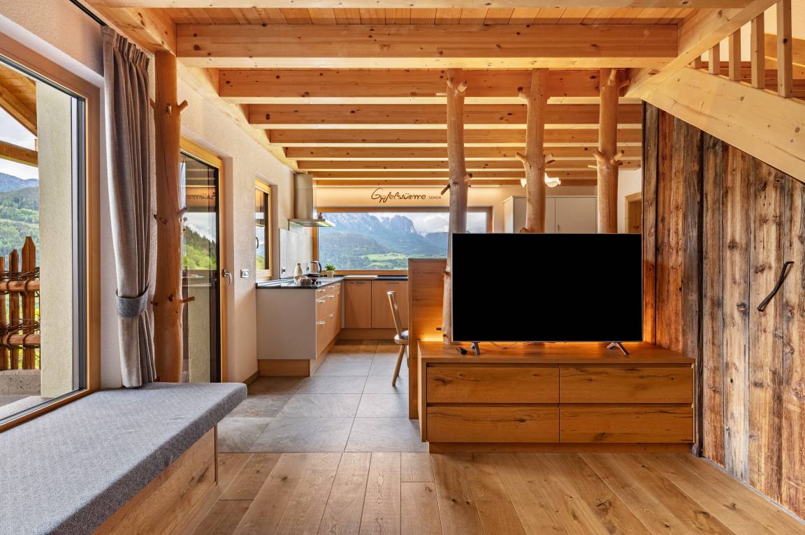 220 M² Appartement ∙ 5 Slaapkamers ∙ 13 Gasten - Kastelruth