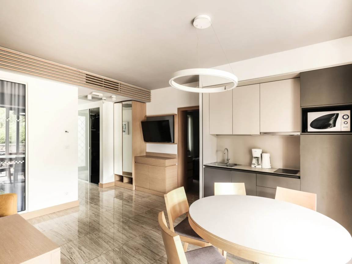 64 M² Apartment ∙ 2 Bedrooms ∙ 6 Guests - Nin