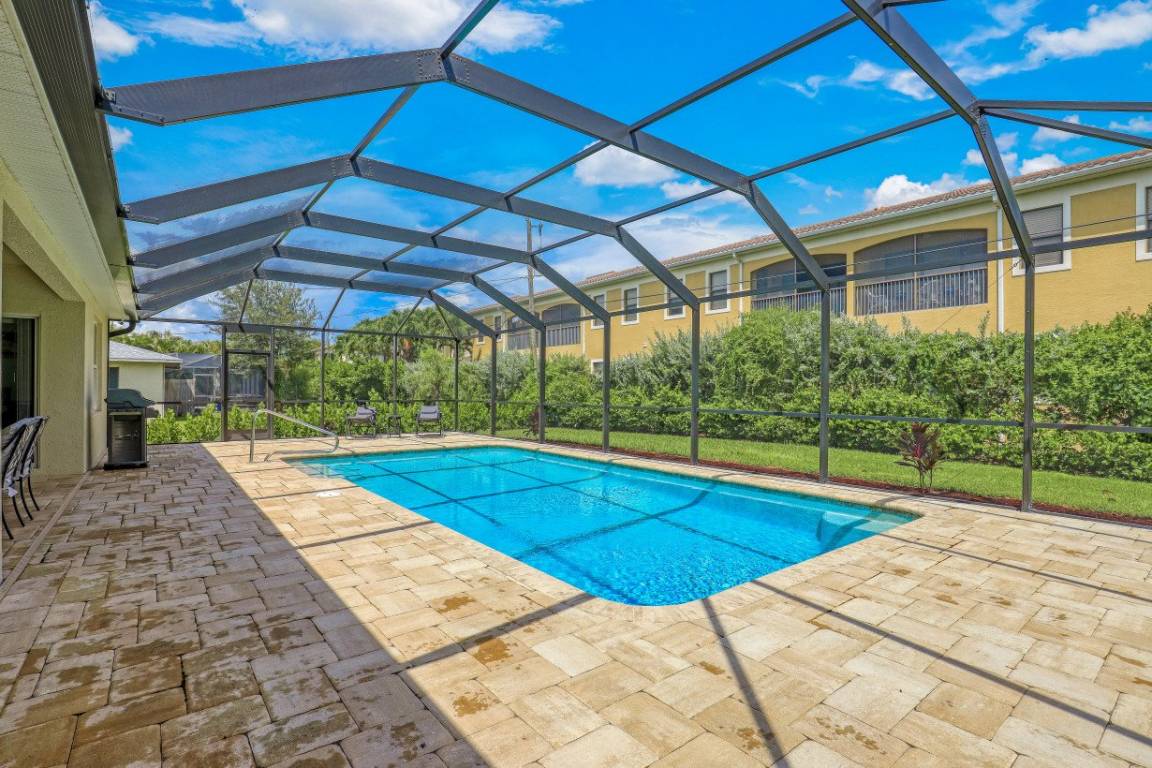 194 M² House ∙ 4 Bedrooms ∙ 8 Guests - Cape Coral, FL