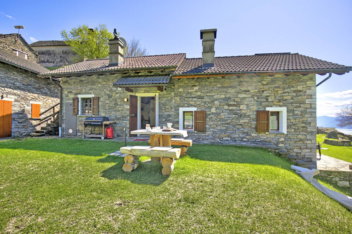 55 M² Chalet ∙ 1 Camera Da Letto ∙ 3 Ospiti - Locarno