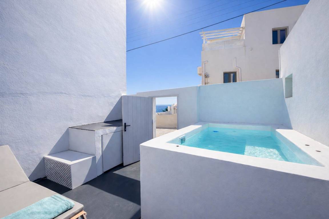 64 M² Ferienwohnung ∙ 2 Schlafzimmer ∙ 4 Gäste - Santorini