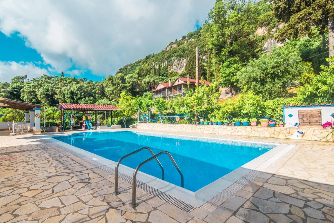 35 M² Appartement ∙ 2 Chambres ∙ 4 Personnes - Corfou