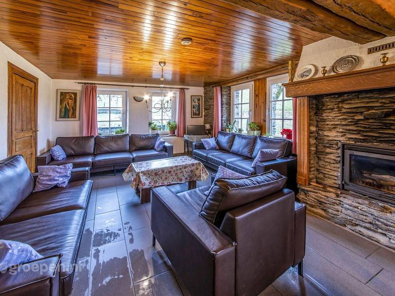 Maison De Vacances ∙ 6 Chambres ∙ 15 Personnes - Gouvy