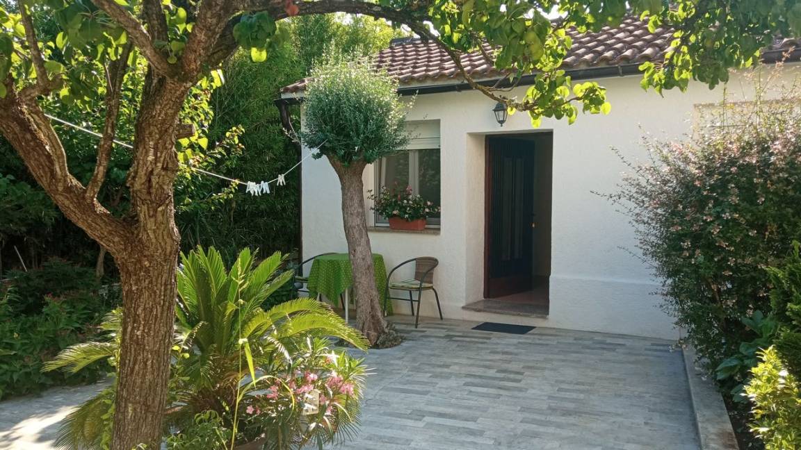 40 M² House ∙ 1 Bedroom ∙ 3 Guests - Bale