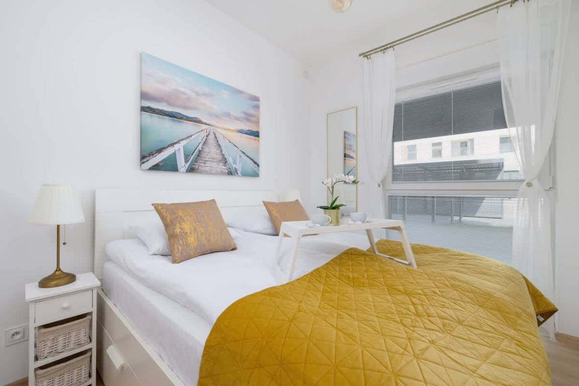 Apartment ∙ 2 Bedrooms ∙ 6 Guests - Katowice
