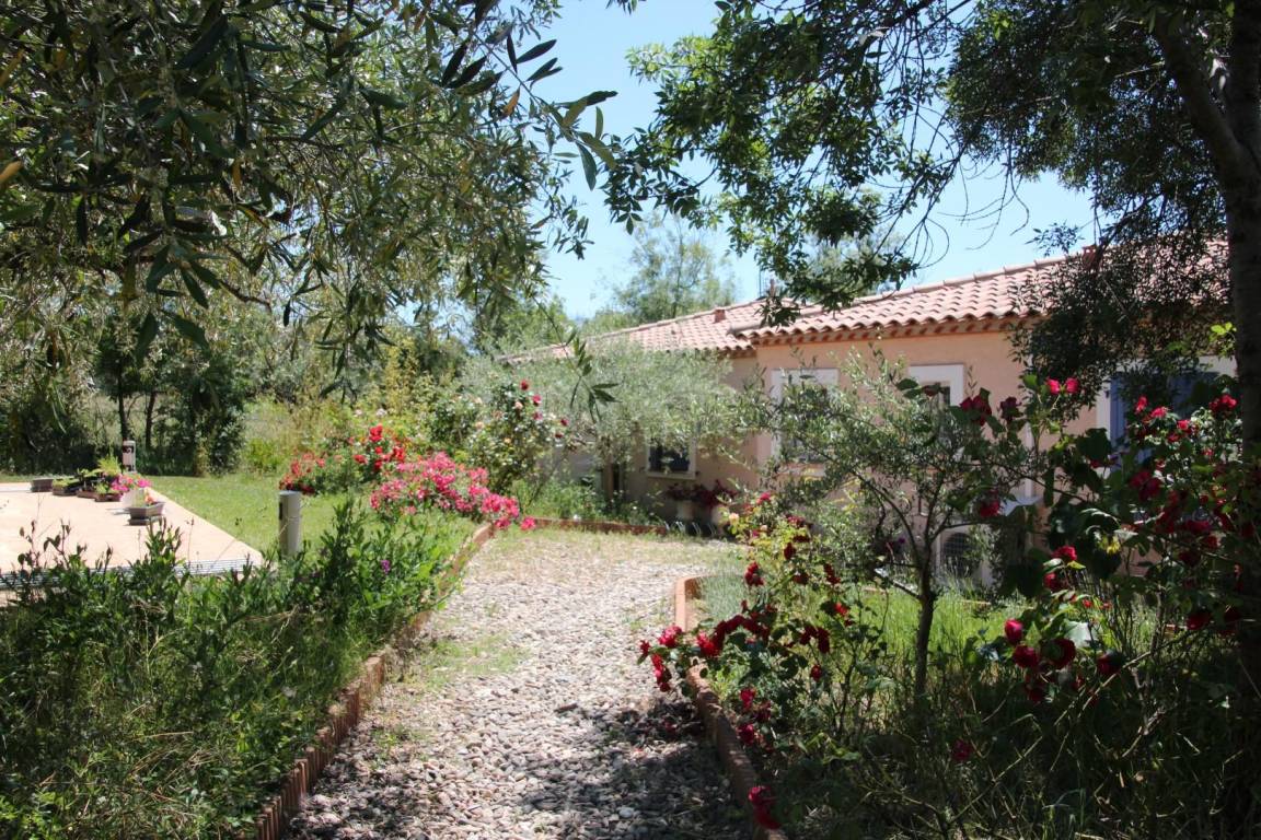 64 M² Gîte ∙ 1 Chambre ∙ 2 Personnes - Hérault