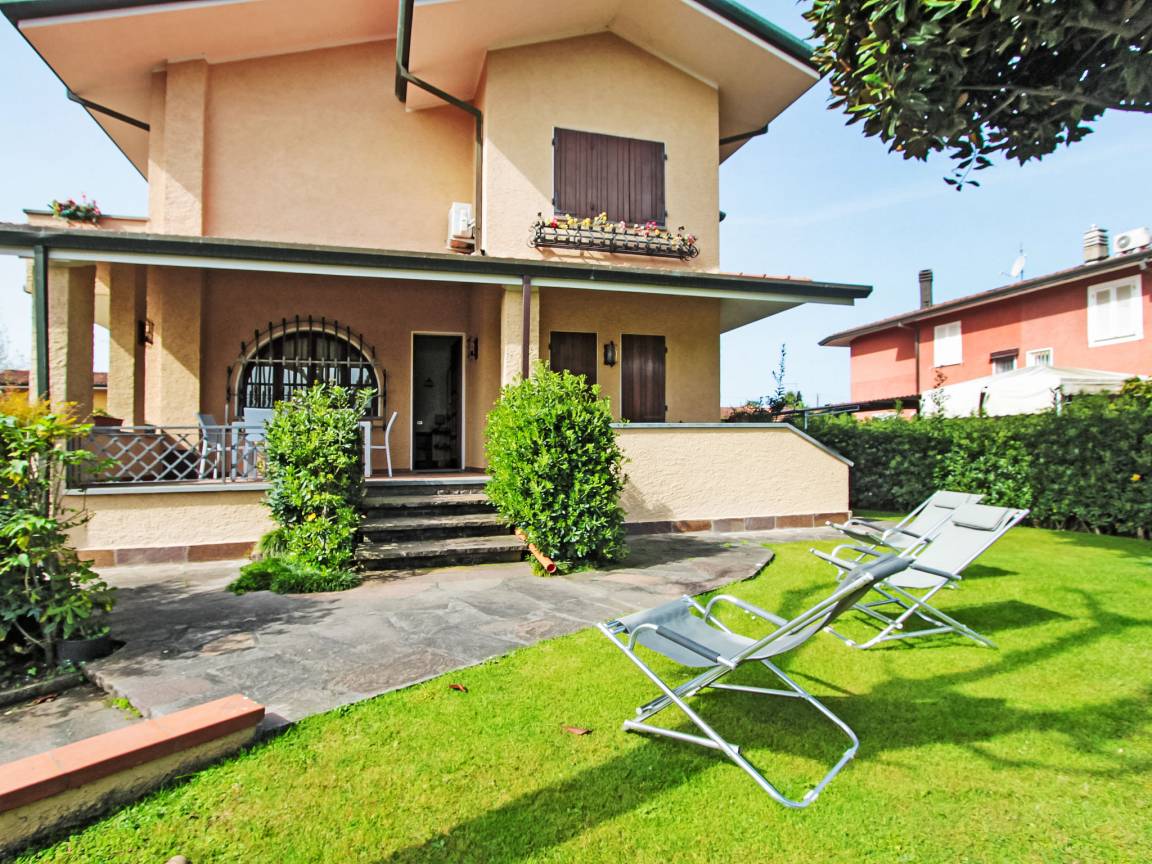 135 M² Maison De Vacances ∙ 4 Chambres ∙ 7 Personnes - Forte dei Marmi