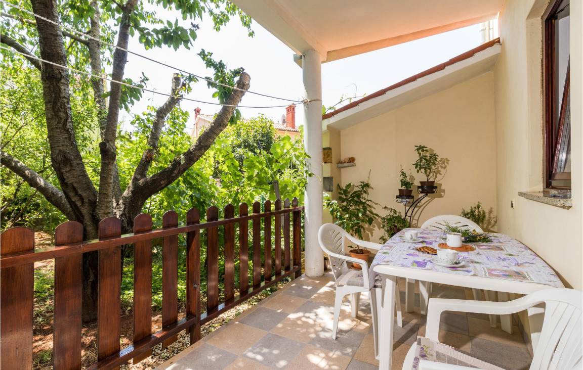 70 M² Appartement ∙ 2 Slaapkamers ∙ 4 Gasten - Peroj