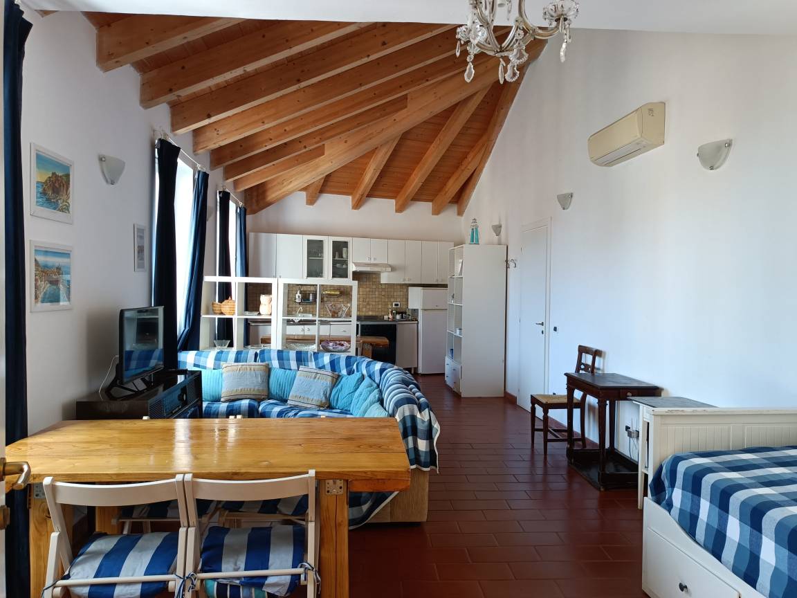 Ferienwohnung ∙ 2 Schlafzimmer ∙ 7 Gäste - Levanto