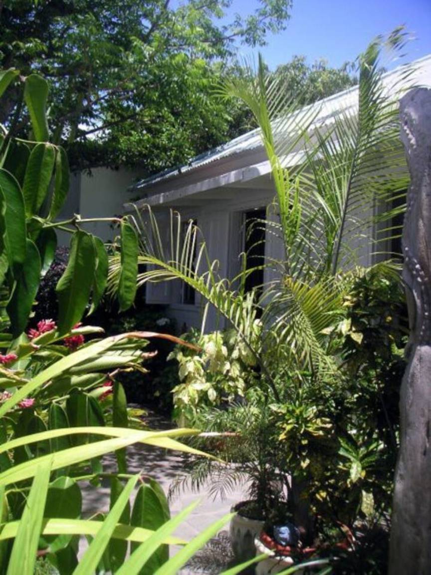 120 M² Maison De Vacances ∙ 2 Chambres ∙ 5 Personnes - Saint-Gilles les Bains
