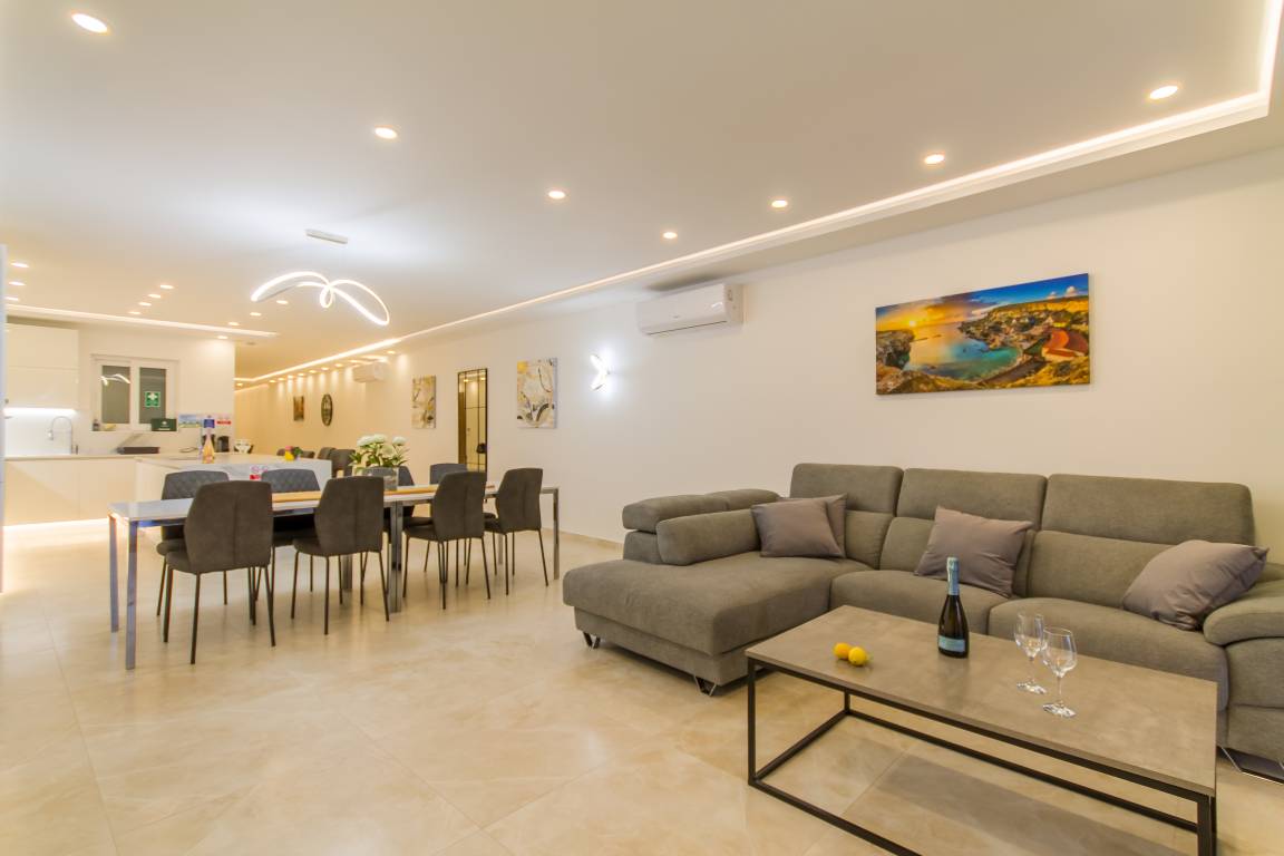 200 M² Apartamento ∙ 3 Habitaciones ∙ 8 Huéspedes - Malta