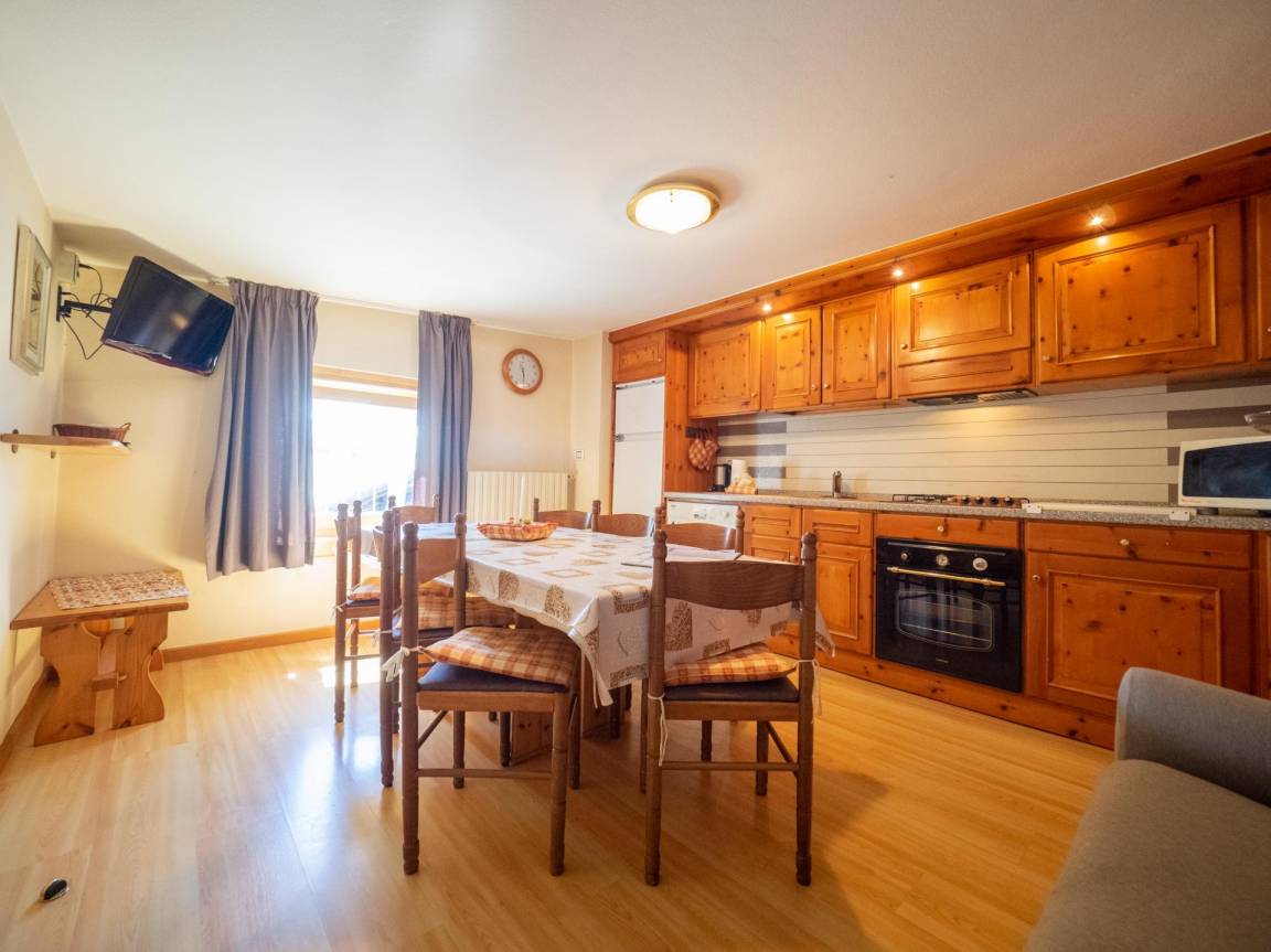 90 M² Appartement ∙ 4 Chambres ∙ 8 Personnes - Livigno