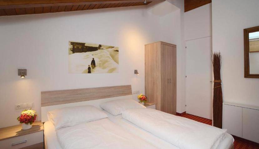 76 M² Ferienwohnung ∙ 3 Schlafzimmer ∙ 6 Gäste - Gaschurn