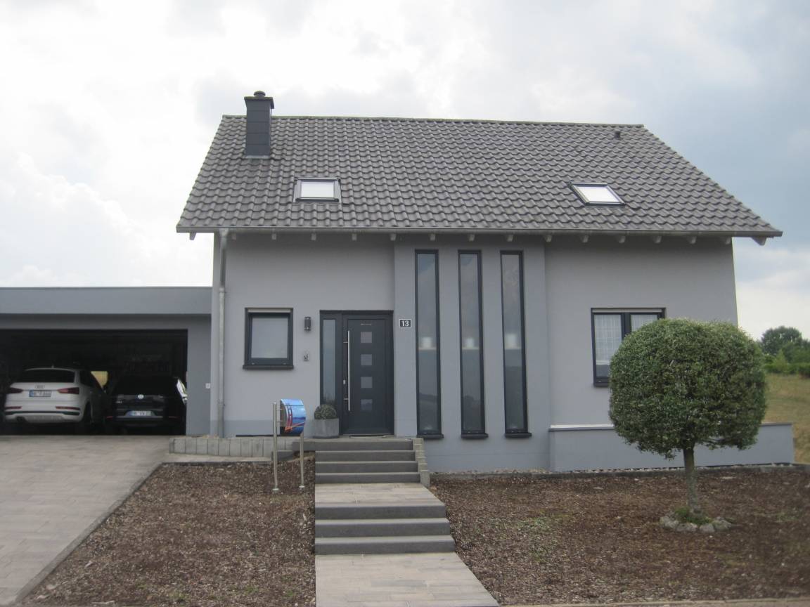 80 M² Ferienwohnung ∙ 1 Schlafzimmer ∙ 2 Gäste - Eppelborn