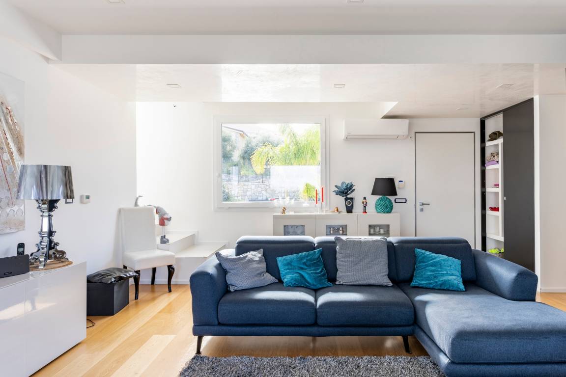 290 M² Villa ∙ 4 Schlafzimmer ∙ 8 Gäste - Trabia