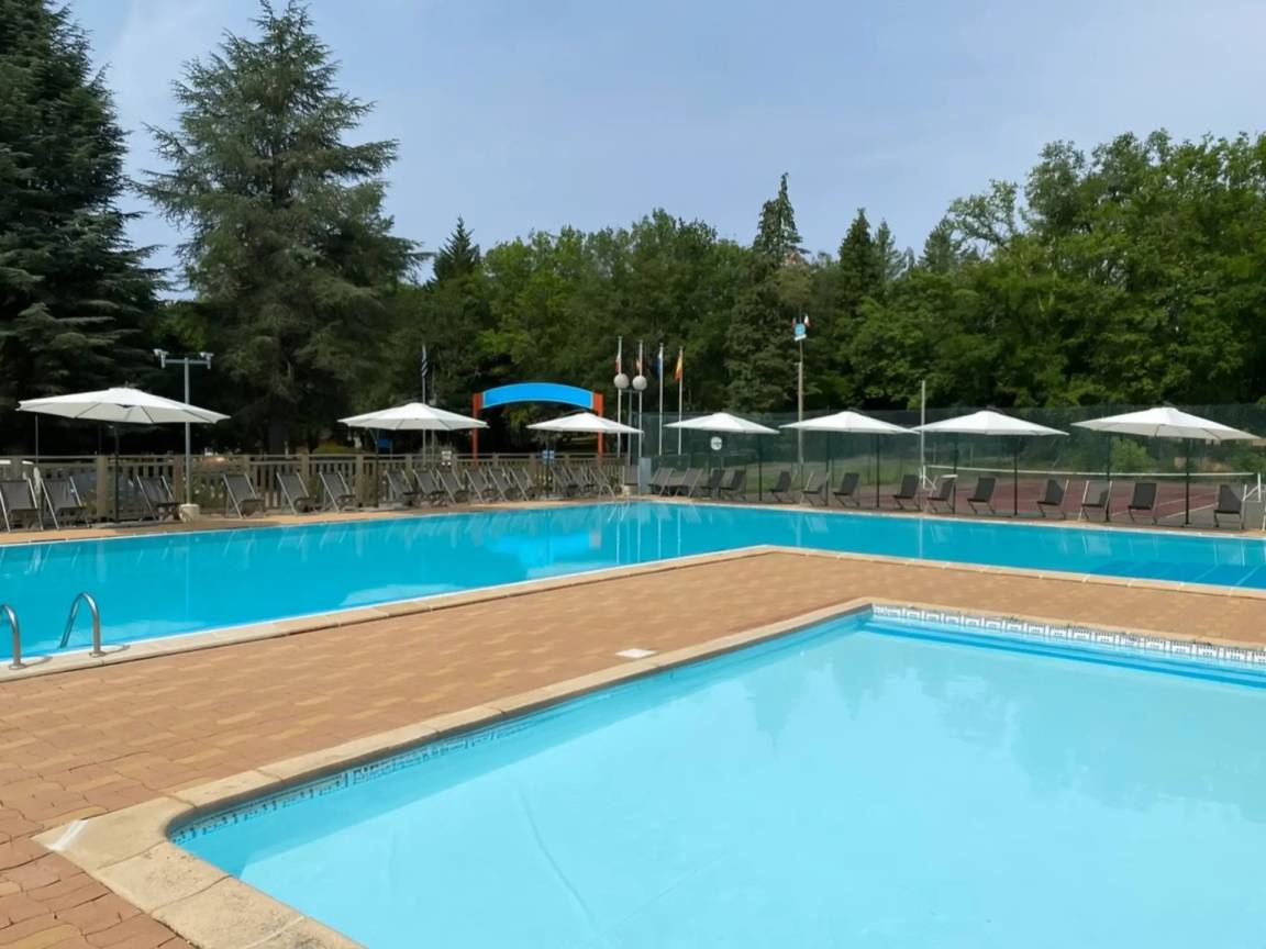 18 M² Camping ∙ 2 Chambres ∙ 5 Personnes - Sarlat-la-Canéda