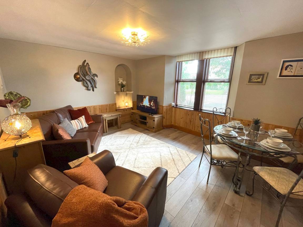 56 M² Apartment ∙ 1 Bedroom ∙ 4 Guests - Dumfries