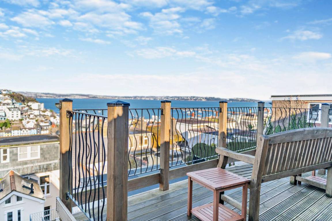 Cottage ∙ 2 Bedrooms ∙ 4 Guests - Brixham