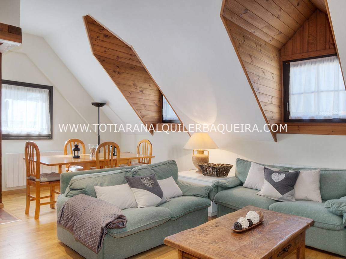 90 M² Apartamento ∙ 2 Habitaciones ∙ 6 Huéspedes - Baqueira