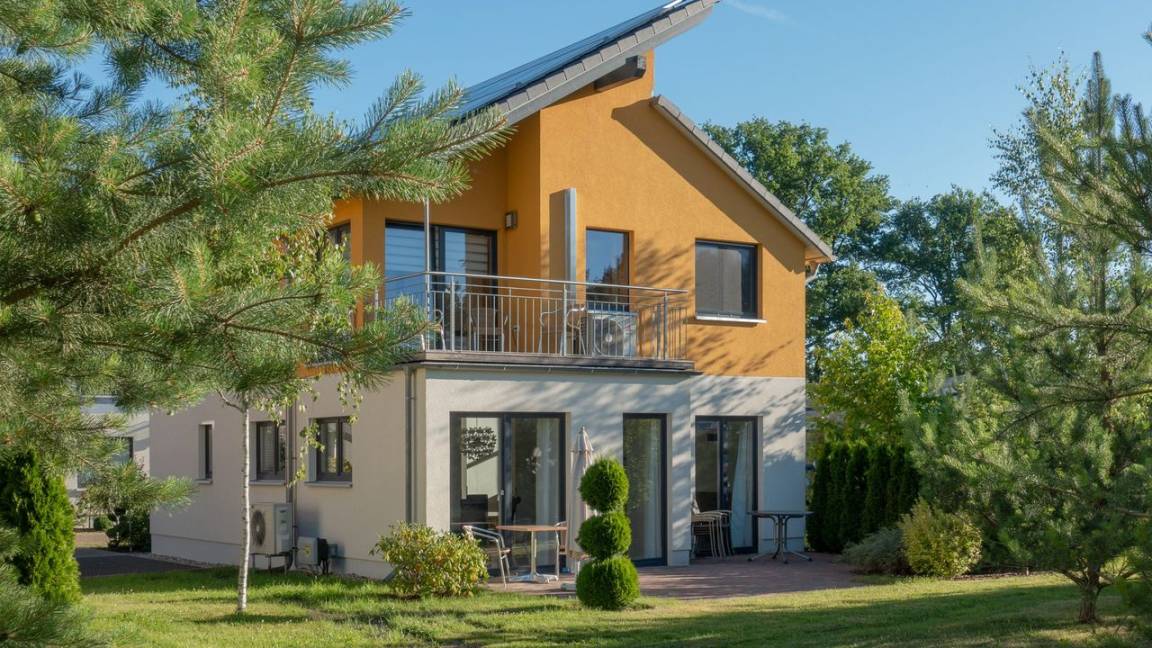 140 M² Ferienhaus ∙ 3 Schlafzimmer ∙ 6 Gäste - Berlin