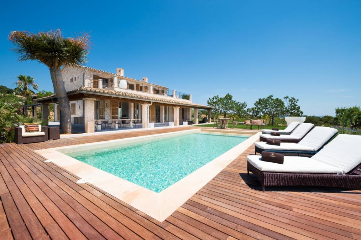 Villa ∙ 5 Bedrooms ∙ 10 Guests - Selva