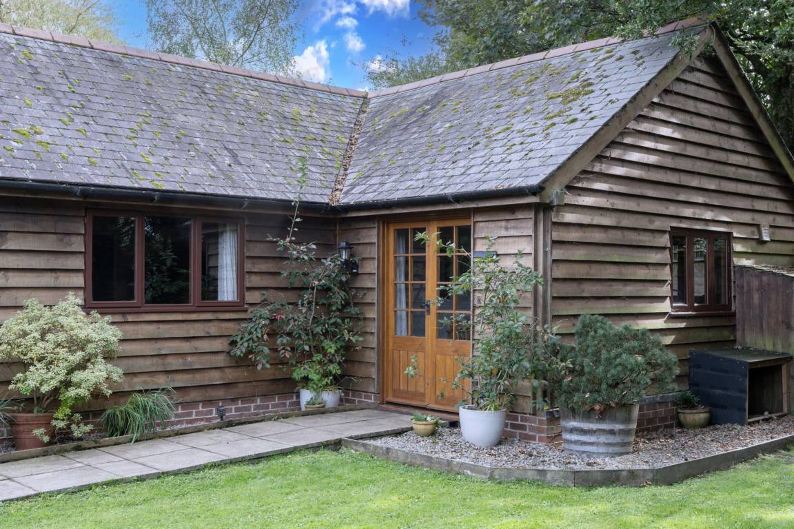 90 M² Cottage ∙ 2 Bedrooms ∙ 4 Guests - Bideford