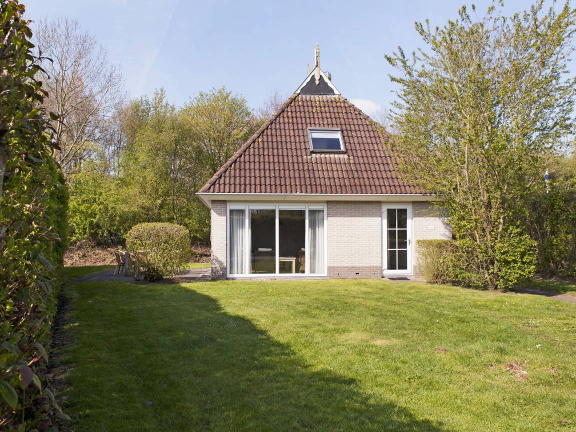 75 M² Huis ∙ 2 Slaapkamers ∙ 6 Gasten - Leeuwarden