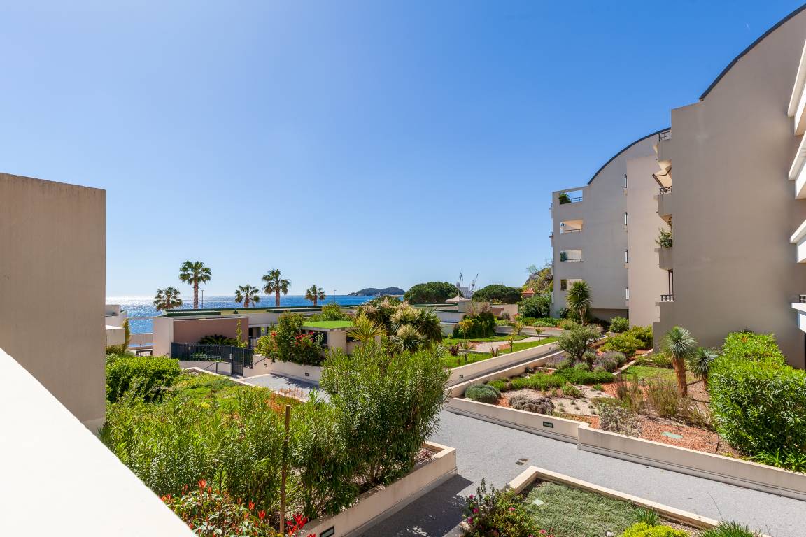 70 M² Apartment ∙ 2 Bedrooms ∙ 6 Guests - La Ciotat