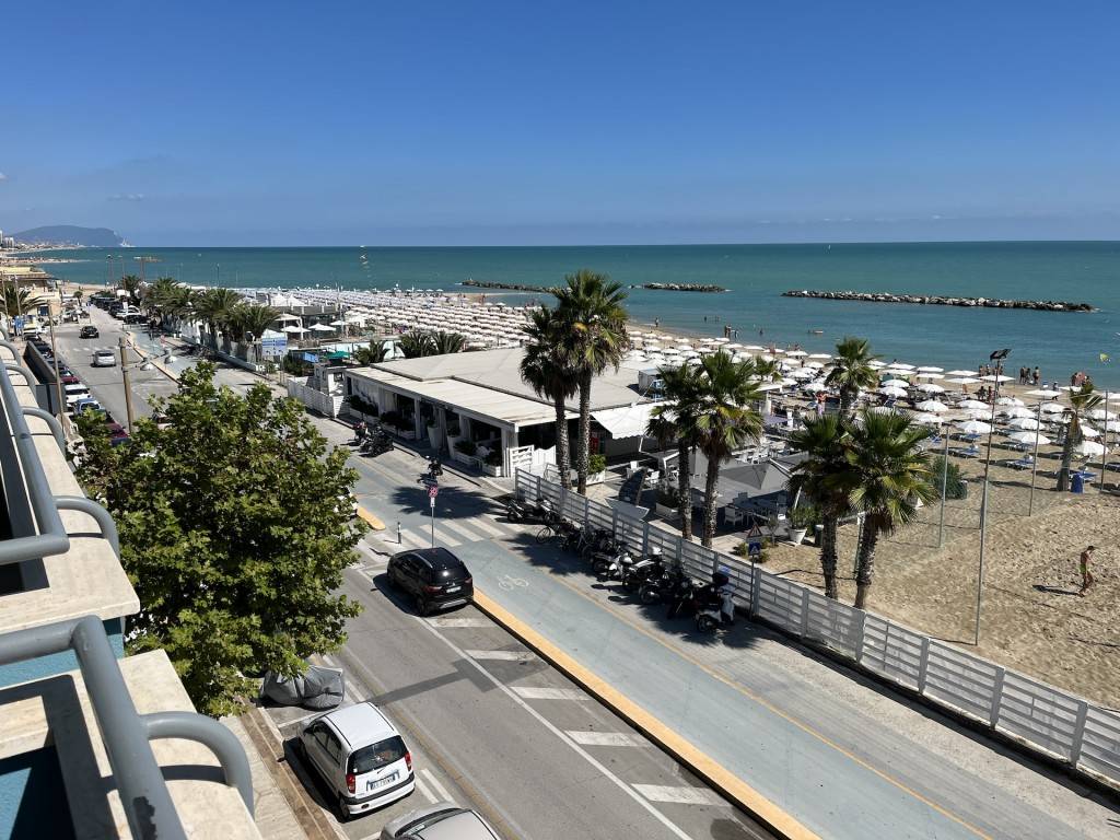 45 M² Apartment ∙ 1 Bedroom ∙ 5 Guests - Civitanova Marche