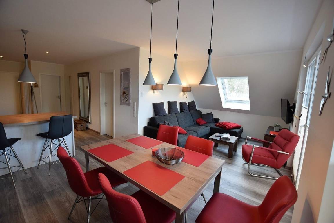 65 M² Ferienwohnung ∙ 2 Schlafzimmer ∙ 6 Gäste - Behrensdorf