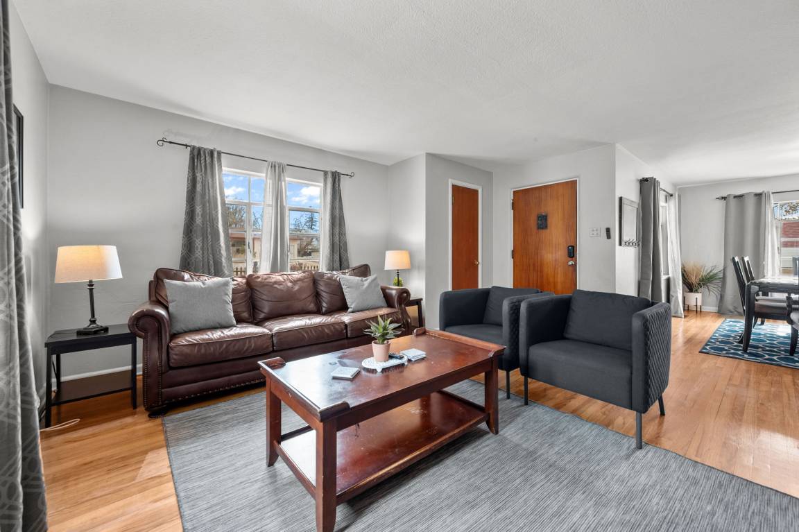 251 M² House ∙ 4 Bedrooms ∙ 8 Guests - Colorado Springs, CO
