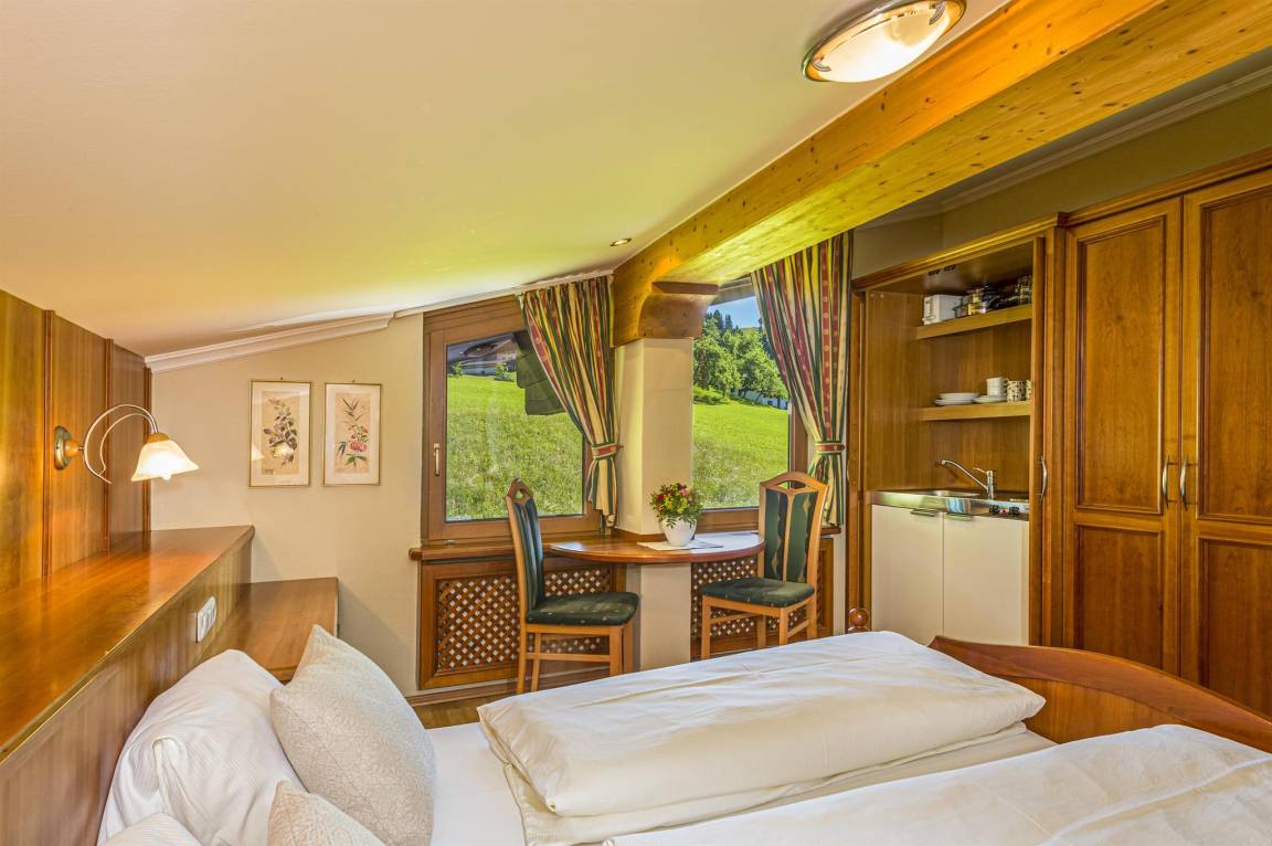 25 M² Ferienwohnung ∙ 1 Schlafzimmer ∙ 2 Gäste - Kössen