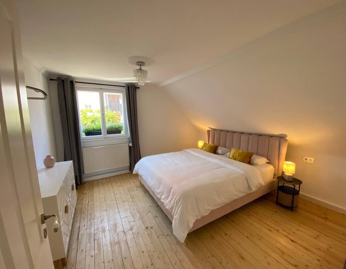 127 M² Ferienhaus ∙ 3 Schlafzimmer ∙ 6 Gäste - Breitenbrunn