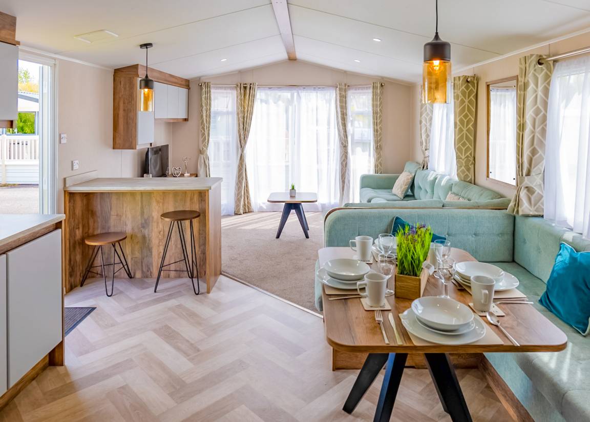 Caravan ∙ 2 Bedrooms ∙ 4 Guests - Appleby Castle