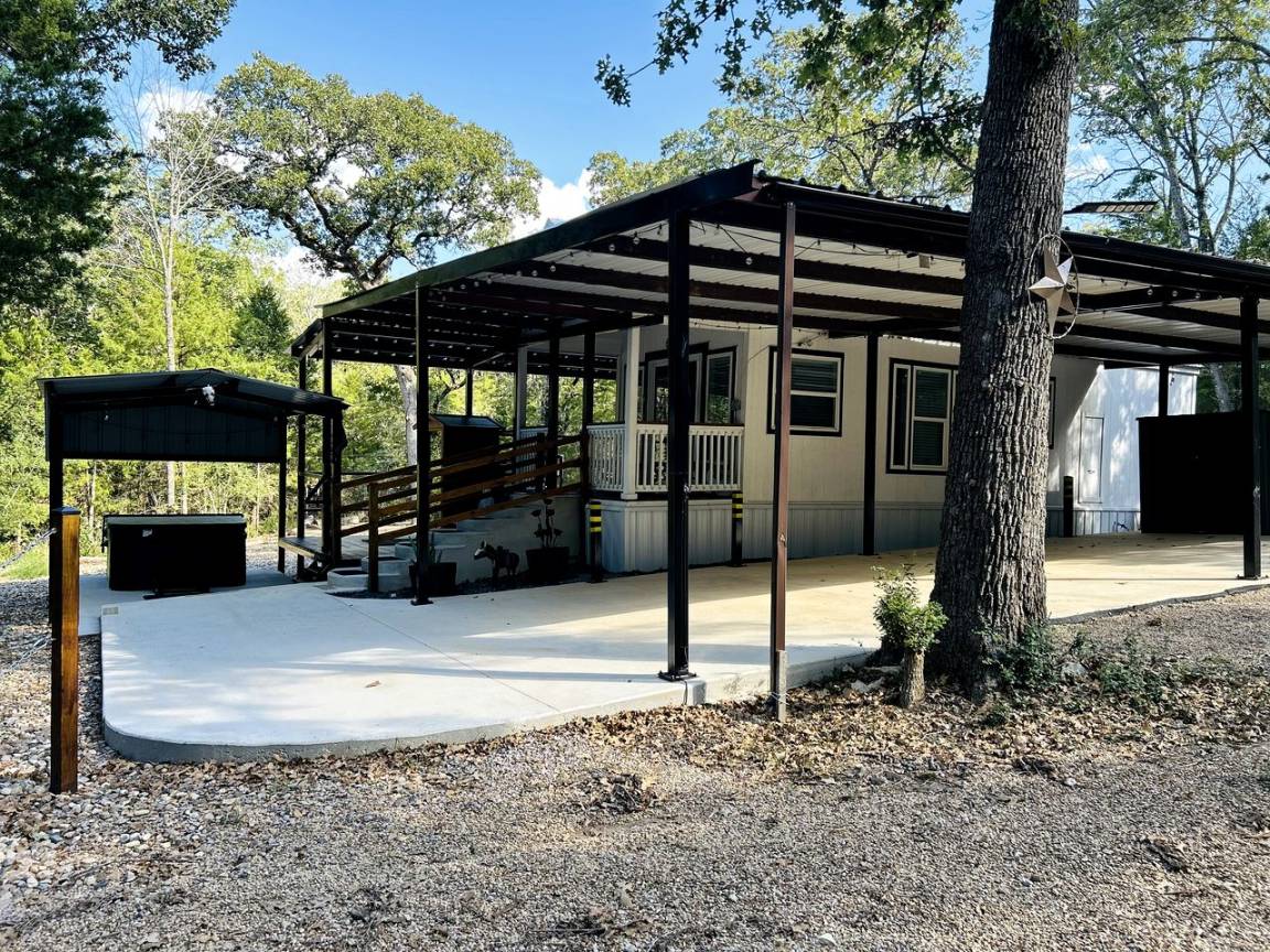 House ∙ 1 Bedroom ∙ 2 Guests - Log Cabin, TX