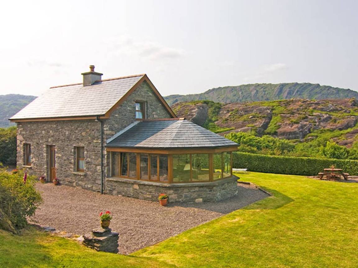 Cottage ∙ 3 Bedrooms ∙ 5 Guests - County Kerry