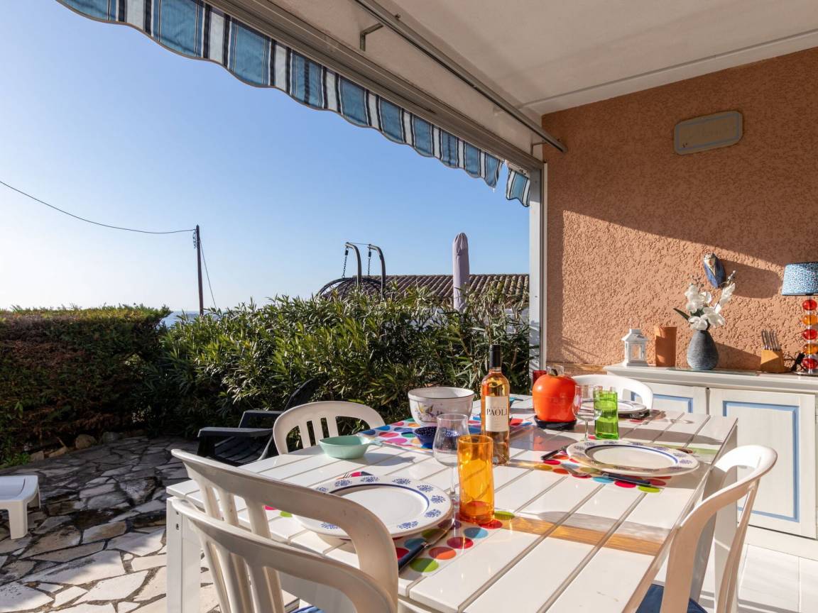 36 M² Apartment ∙ 1 Bedroom ∙ 3 Guests - Sanary-sur-Mer