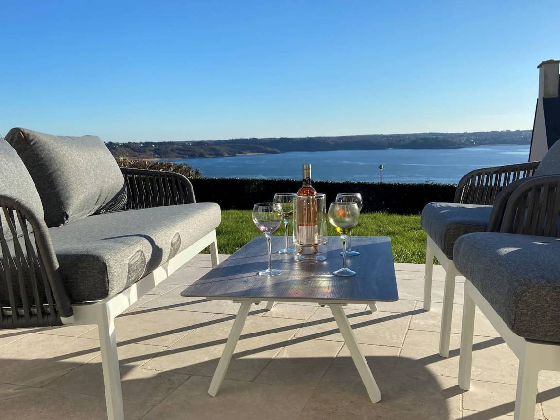 130 M² House ∙ 5 Bedrooms ∙ 10 Guests - Trebeurden