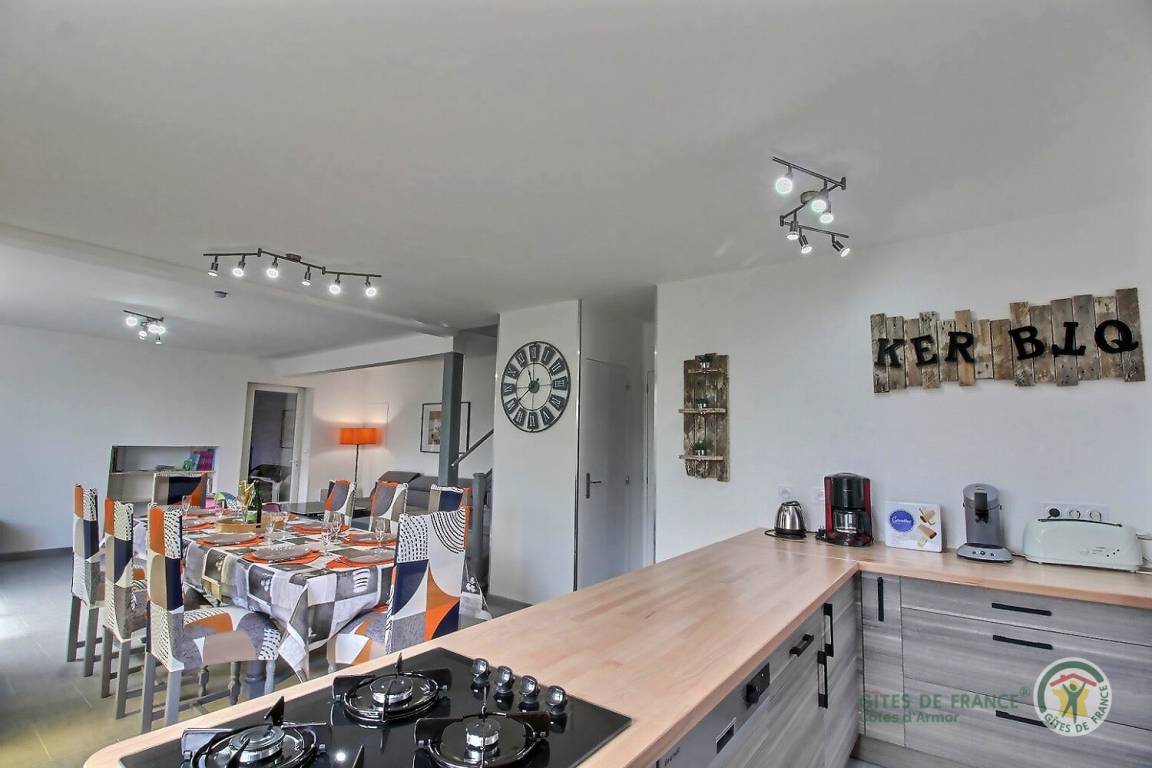 108 M² Gîte ∙ 4 Chambres ∙ 8 Personnes - Ploubalay