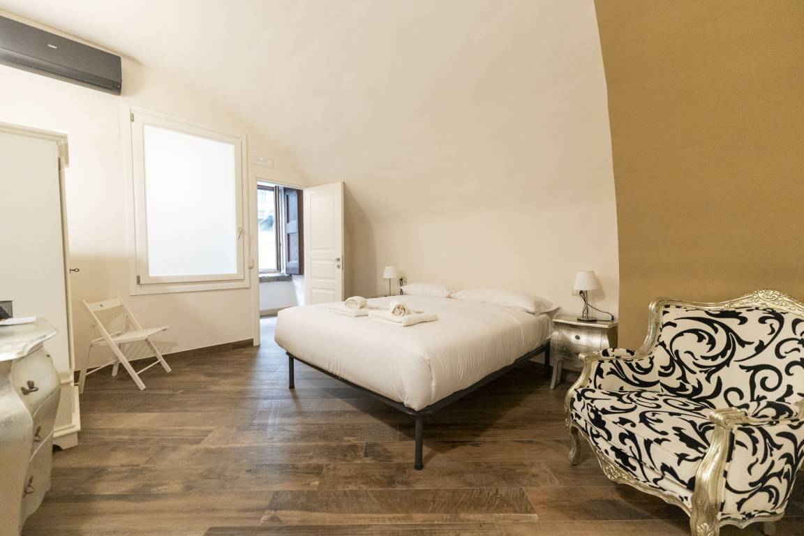 15 M² Chambre D'hôtes ∙ 1 Chambre ∙ 2 Personnes - Naples